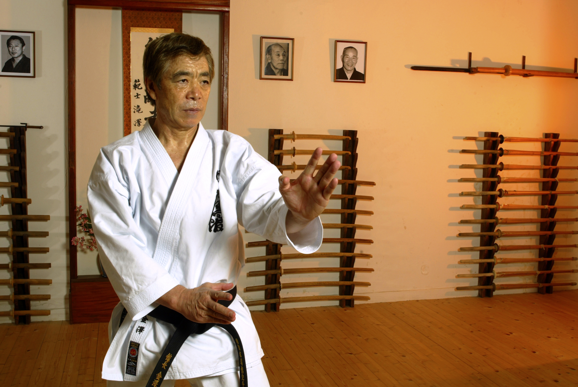 Hirokazu Kanazawa, combattant d’exception – Fédération Française de Karaté