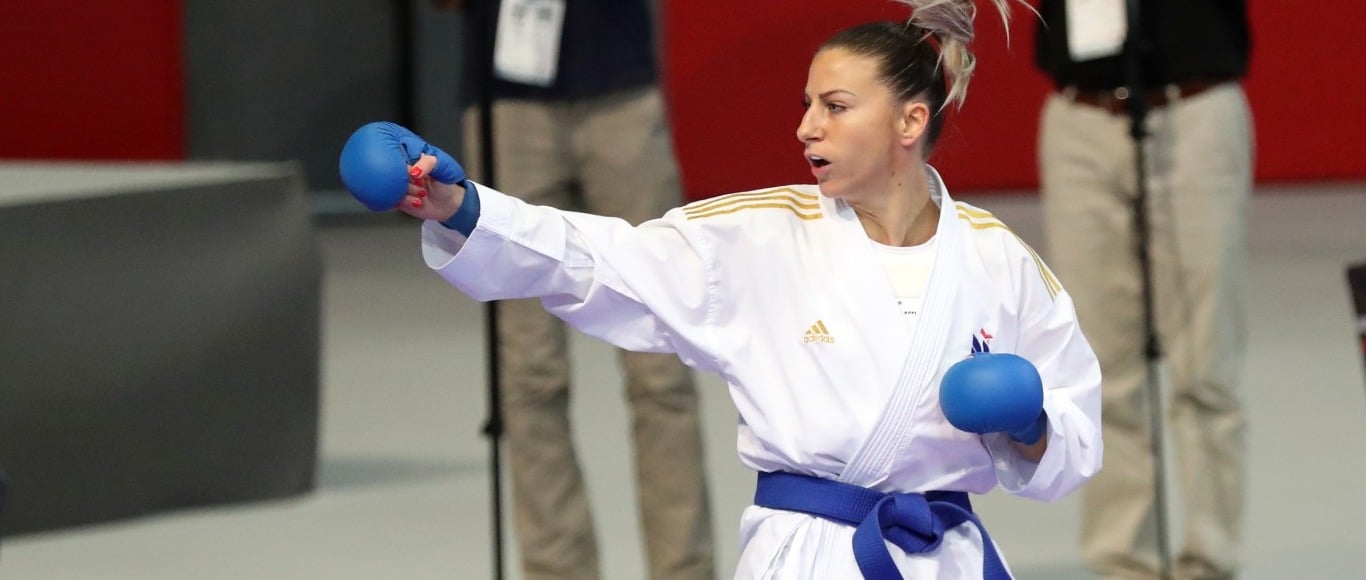Alexandra Recchia, opérée avec succès – Fédération Française de Karaté